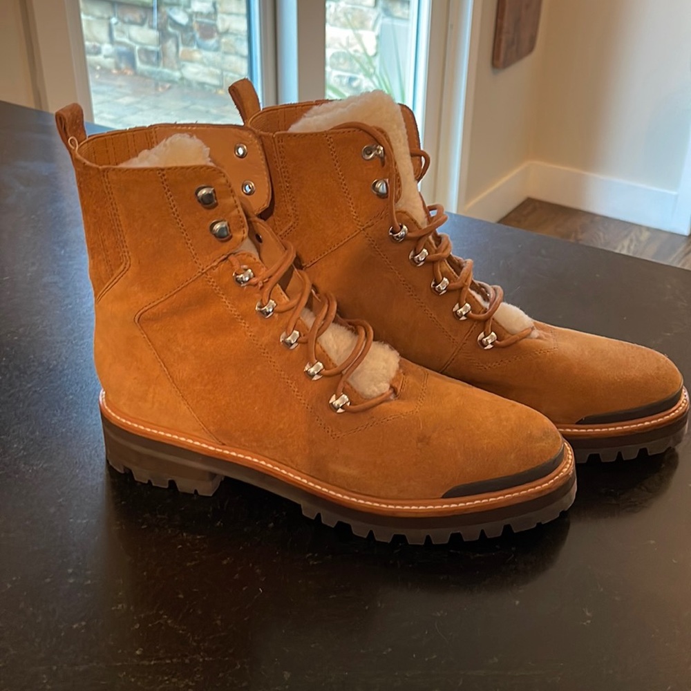 Izzie Genuine Shearling Lug Sole Boot 11 Cognac Suede. - Gem